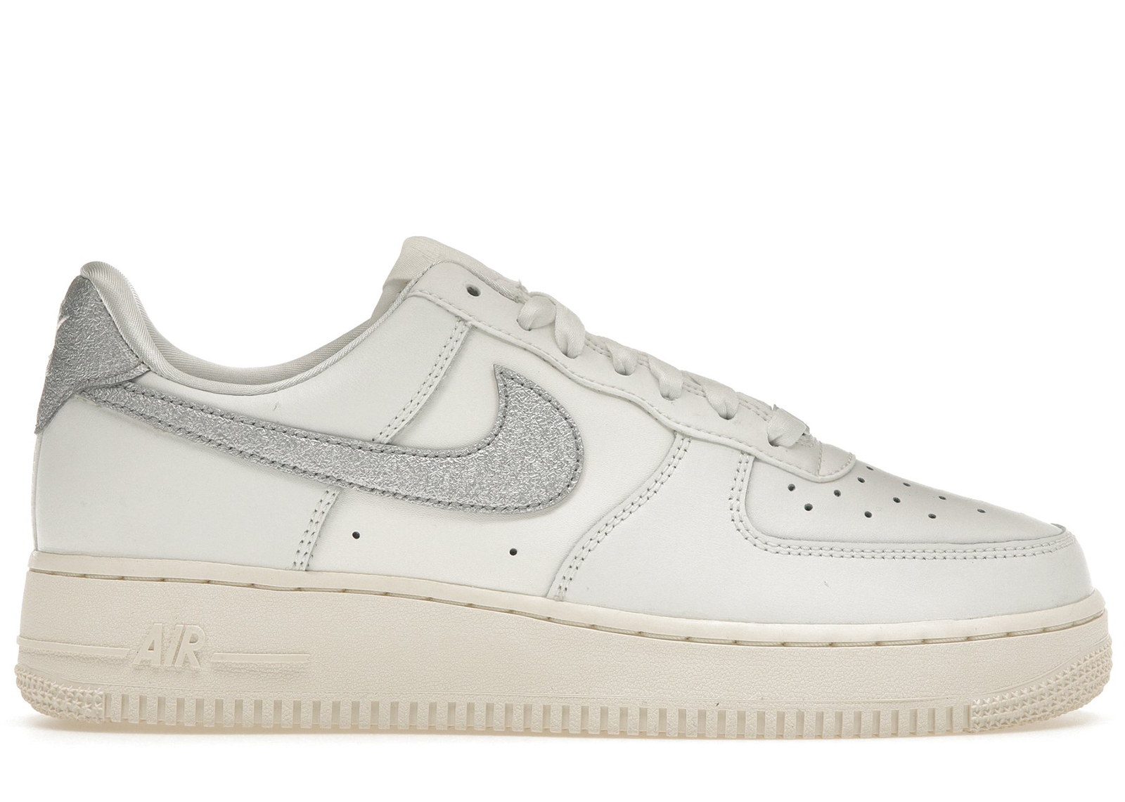 Nike Air Force 1 Low ‘Silver Swoosh’ DQ7569-100 – Snkdaily