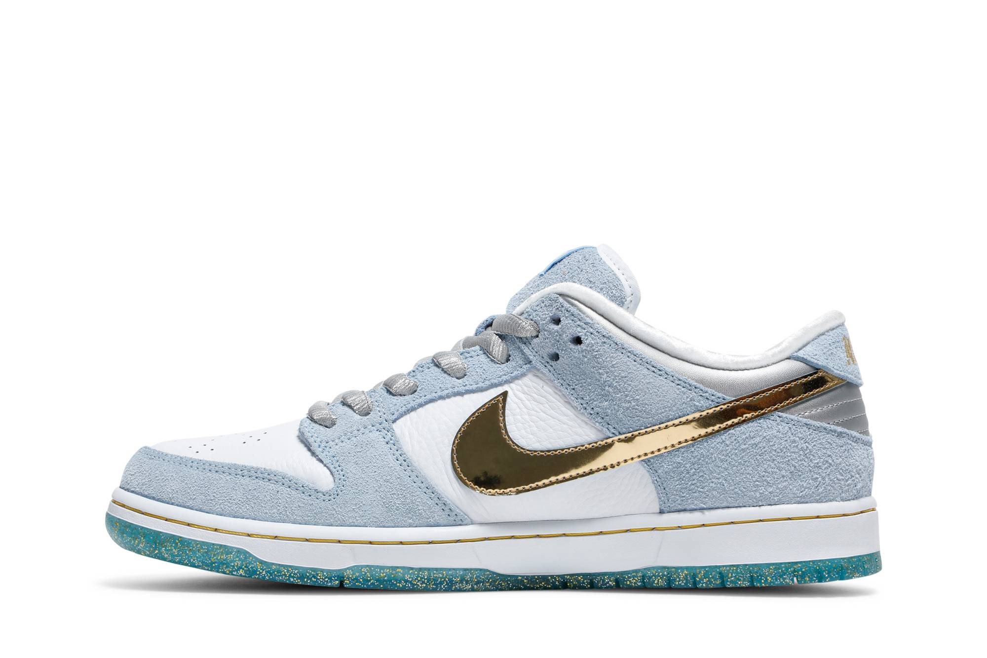 Nike SB Dunk Low x Sean Cliver ‘Holiday Special’ DC9936-100 – Snkdaily